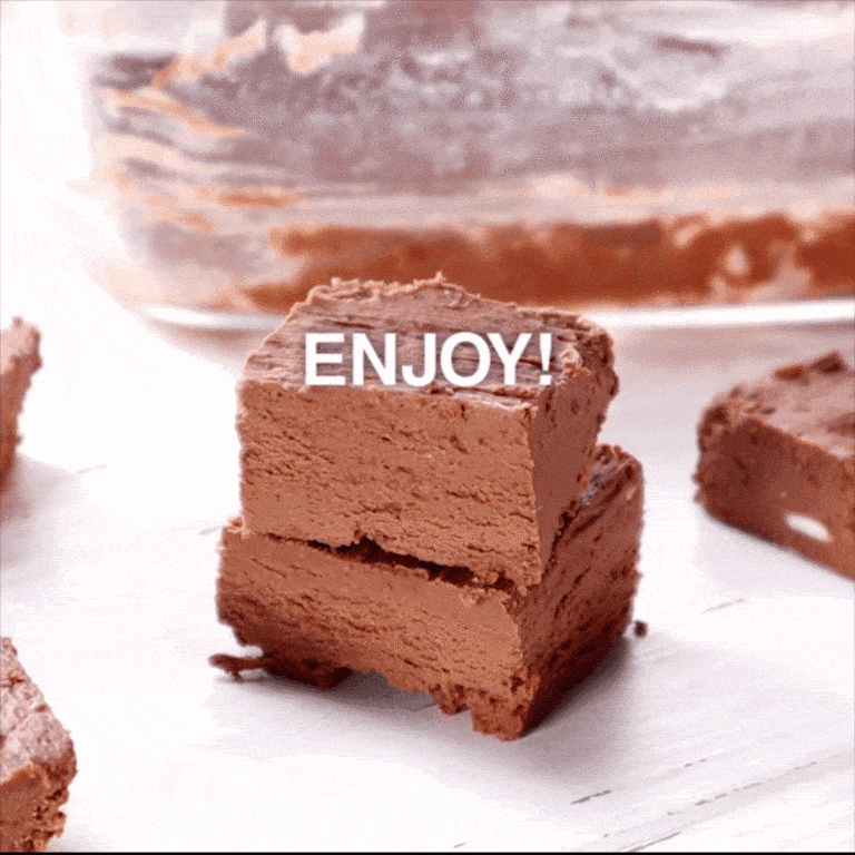 Easiest Keto Fudge Recipe - THE SUGAR FREE DIVA
